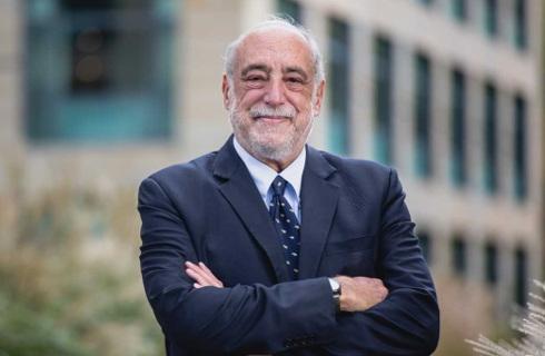 Czytanie na głos poprawia zdolność uczenia - wykład prof. Barry'ego ...