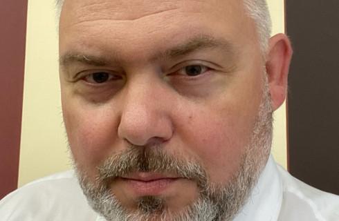 Szpitale kredytują świadczenia zdrowotne - wywiad z Marcinem Pakulskim